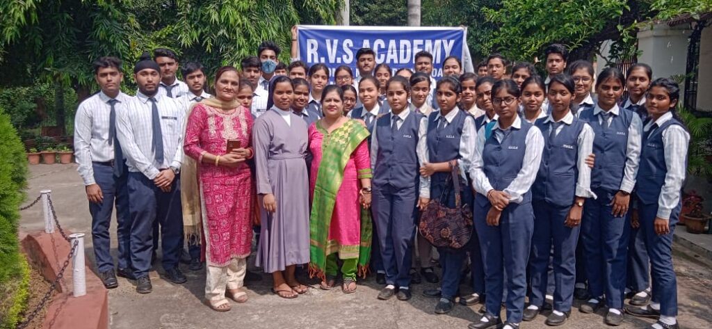 R.V.S Academy Students visit Cheshire Home – RVS ACADEMY